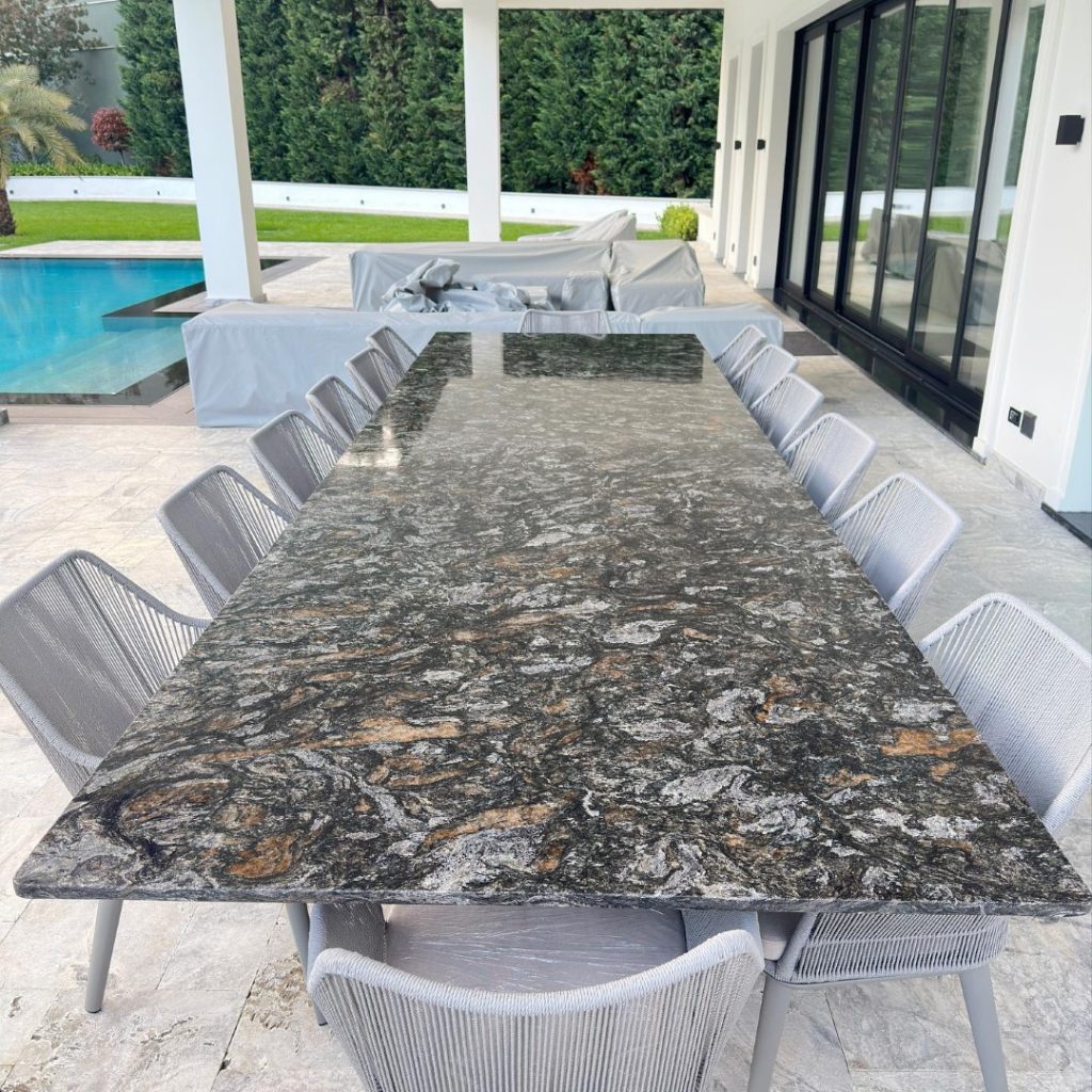 Metalicus Granit Bahçe Masası - Vogo Design